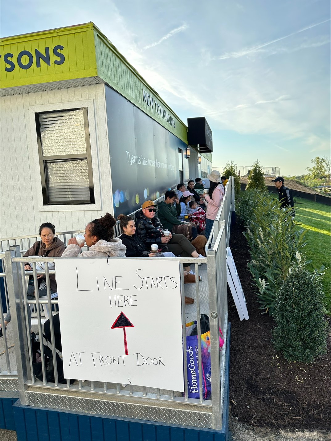 Tysons Ridge opening: Buyers camp out overnight to be first in line