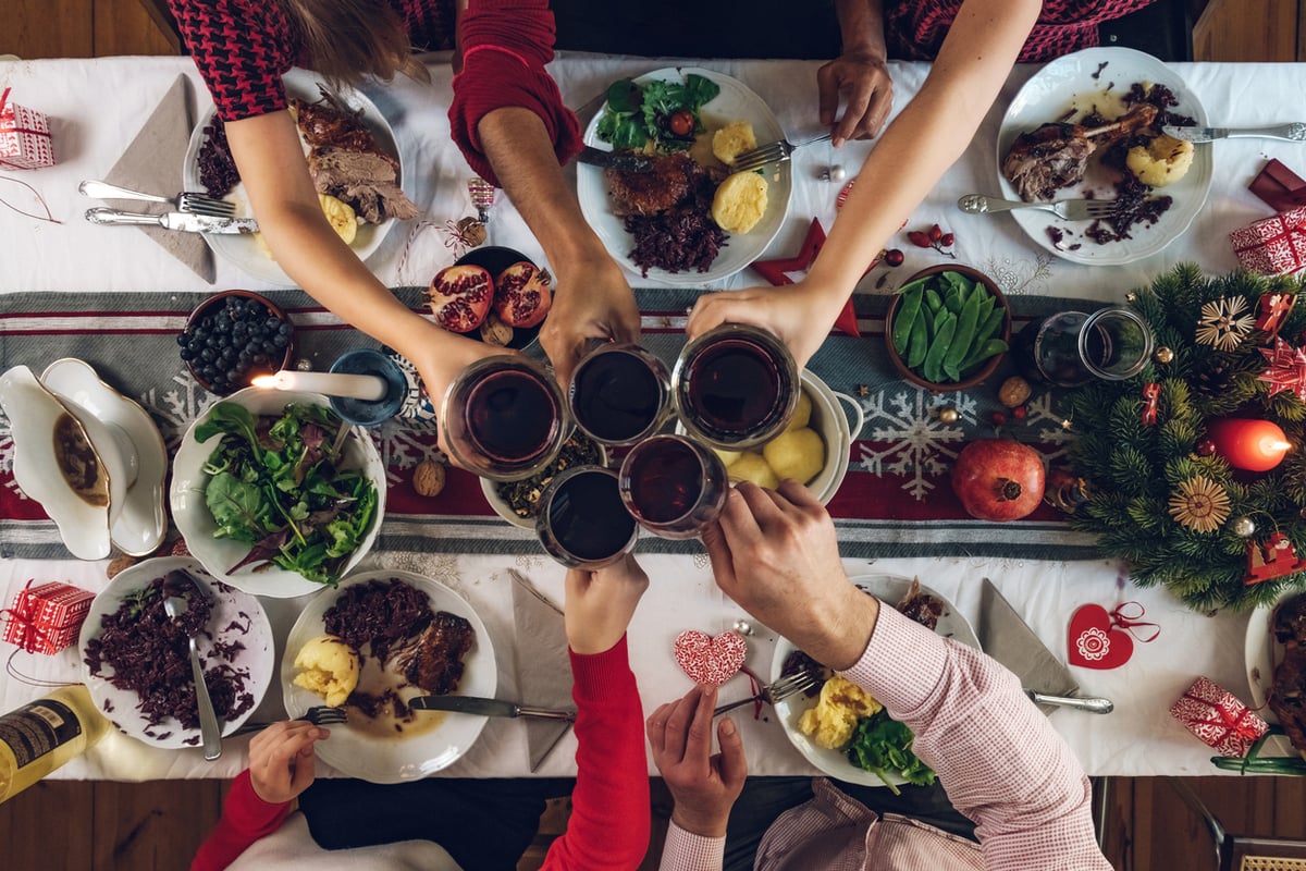 Guide to Stress-Free Holiday Prep at Cabin John Village